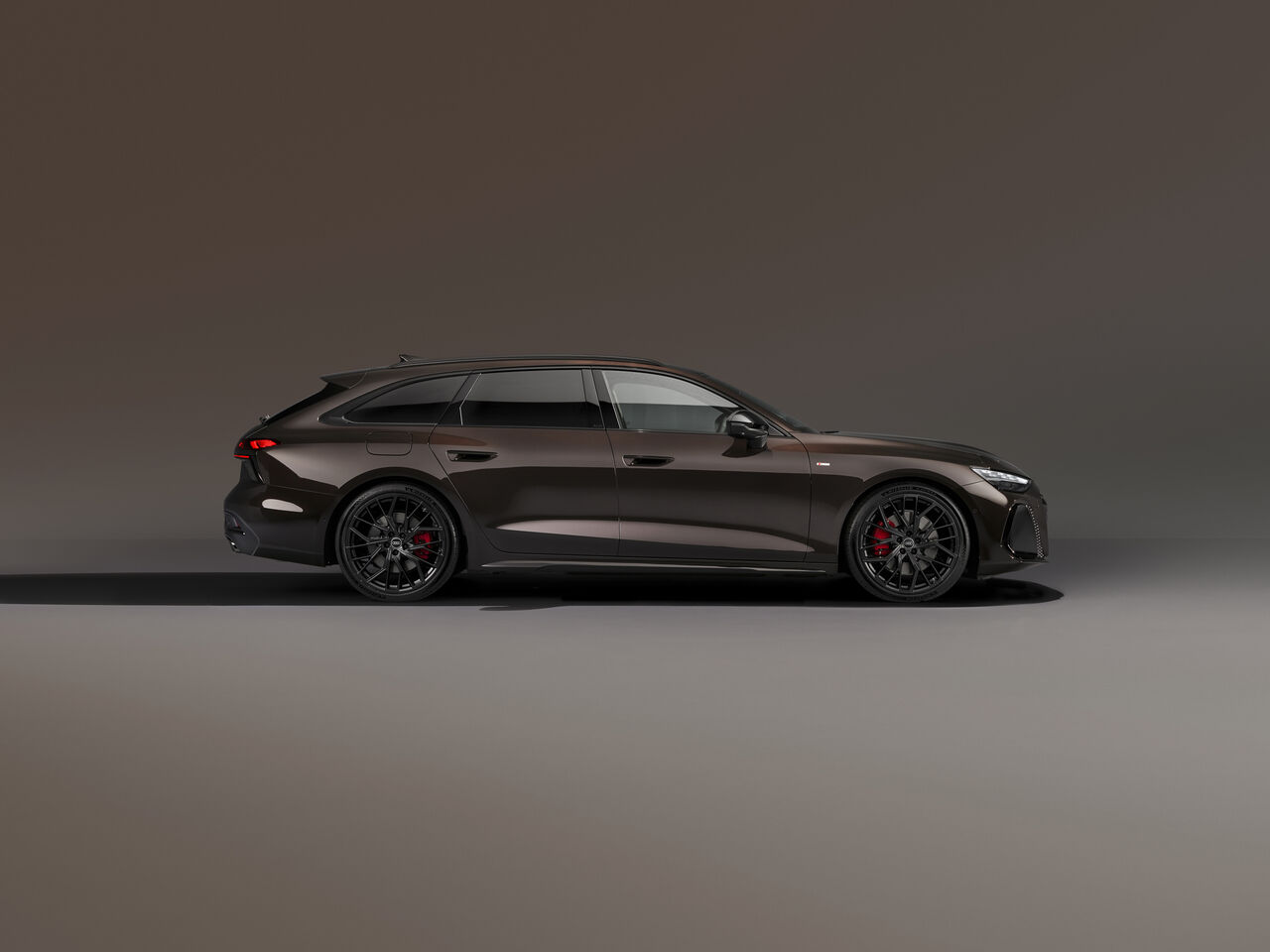 Elegant and dynamic: the exterior design | audi.com