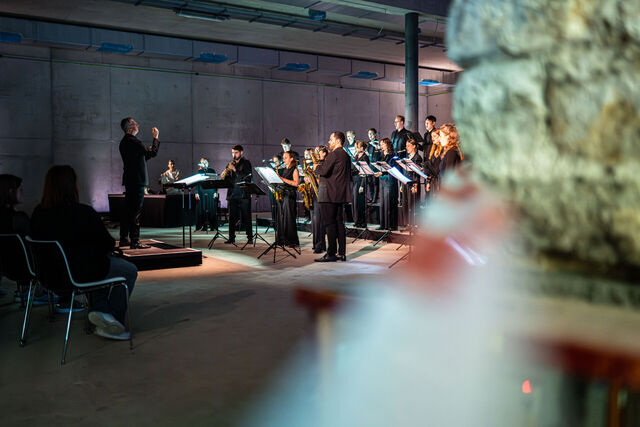 “Lux!”: Theatrical concert at the construction site of the MCAD; Arcis ...