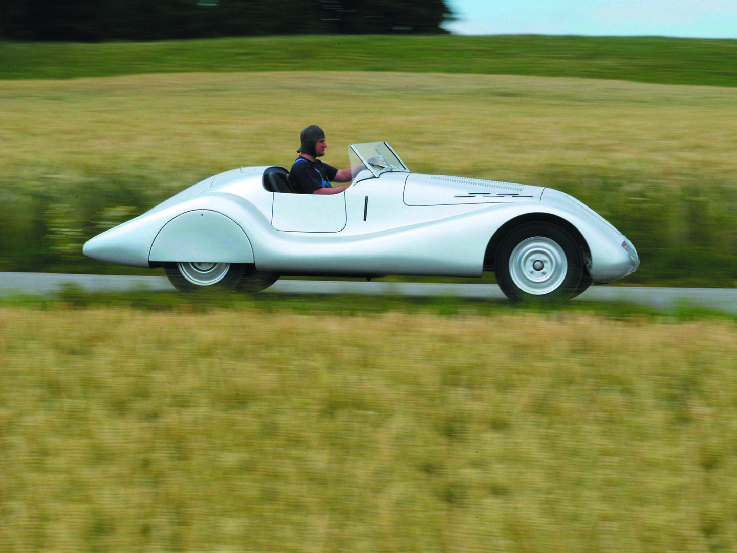 One of the beautiful Wanderer Streamline Roadsters at it´s first ...